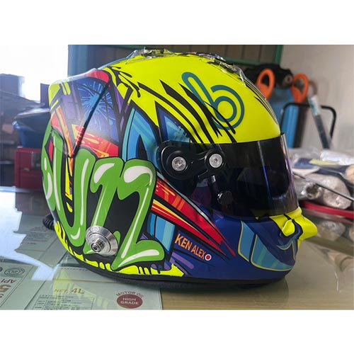 BUZZ RACING ヘルメットデザイン | 株式会社ラクリマ